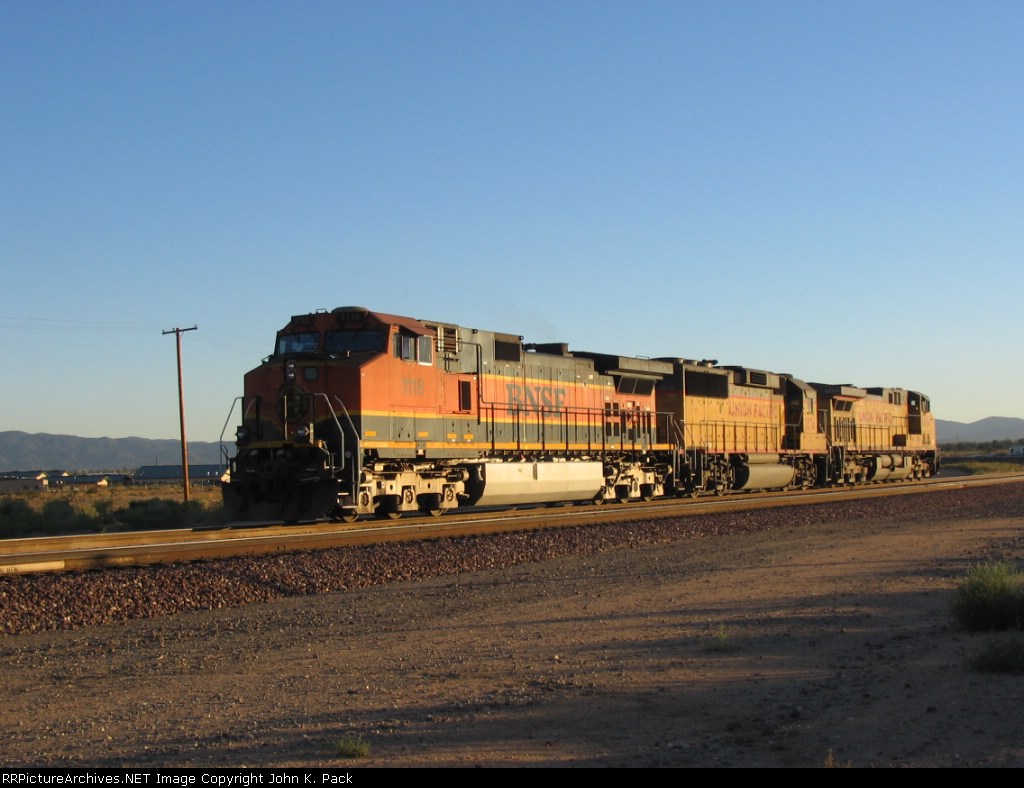 BNSF 1118